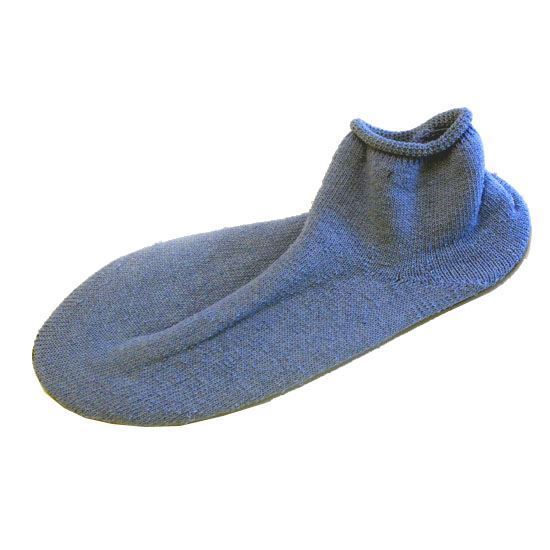 Economy Non-Skid Slippers. Repton Medical